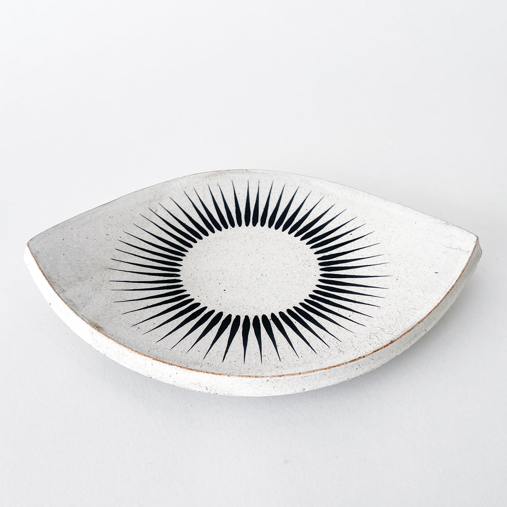 Dish Eye: Sun – MQuan Studio
